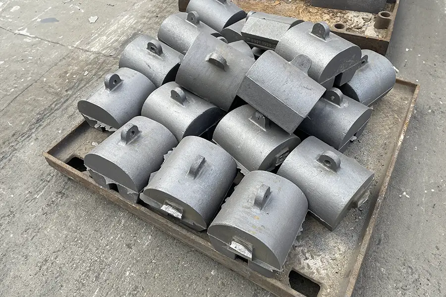 Chrome White Iron Liners | Penticton Foundry.